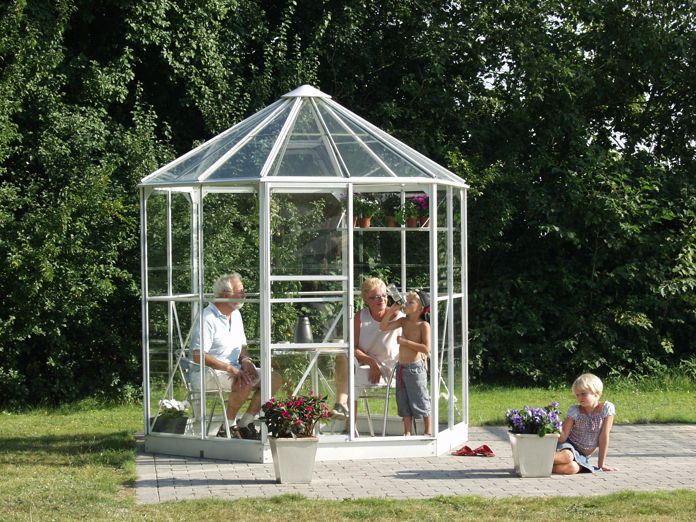 Hexagonal Greenhouse Advance Greenhouses